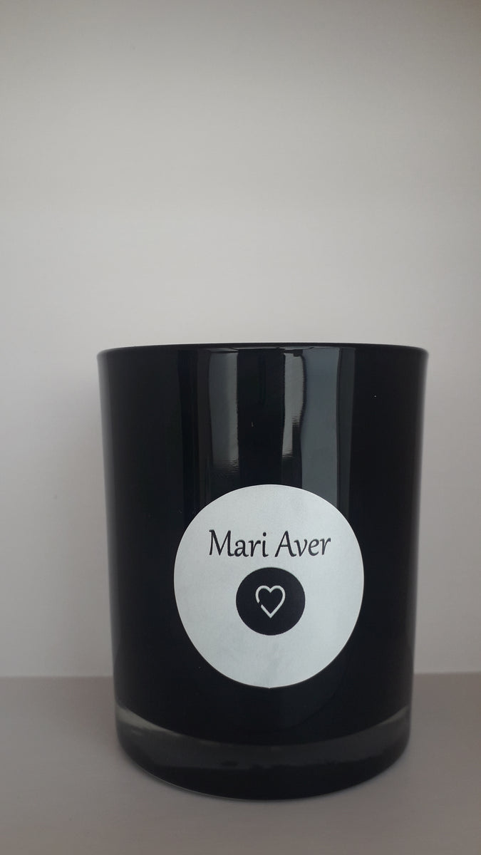 Signature Determination Black Candle Sml – Mari Aver-Love You